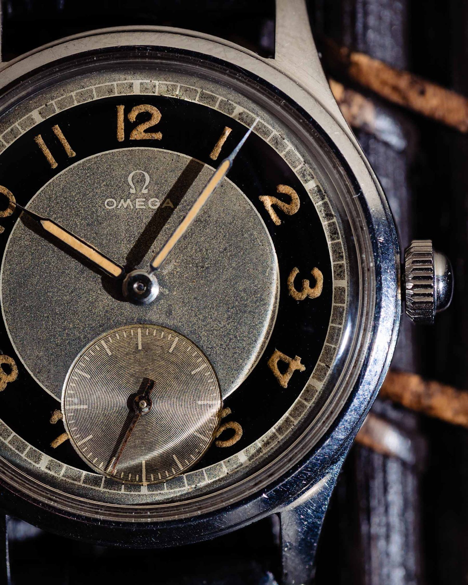 Omega Suveran ref# 2400-7 Caliber 30T2 circa 1945